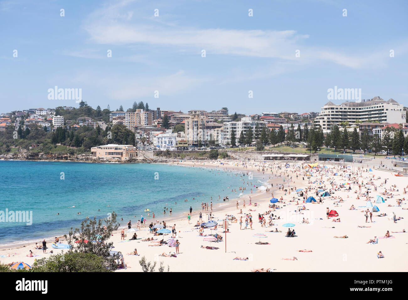 Summer at Coogee Beach Stock Photo - Alamy