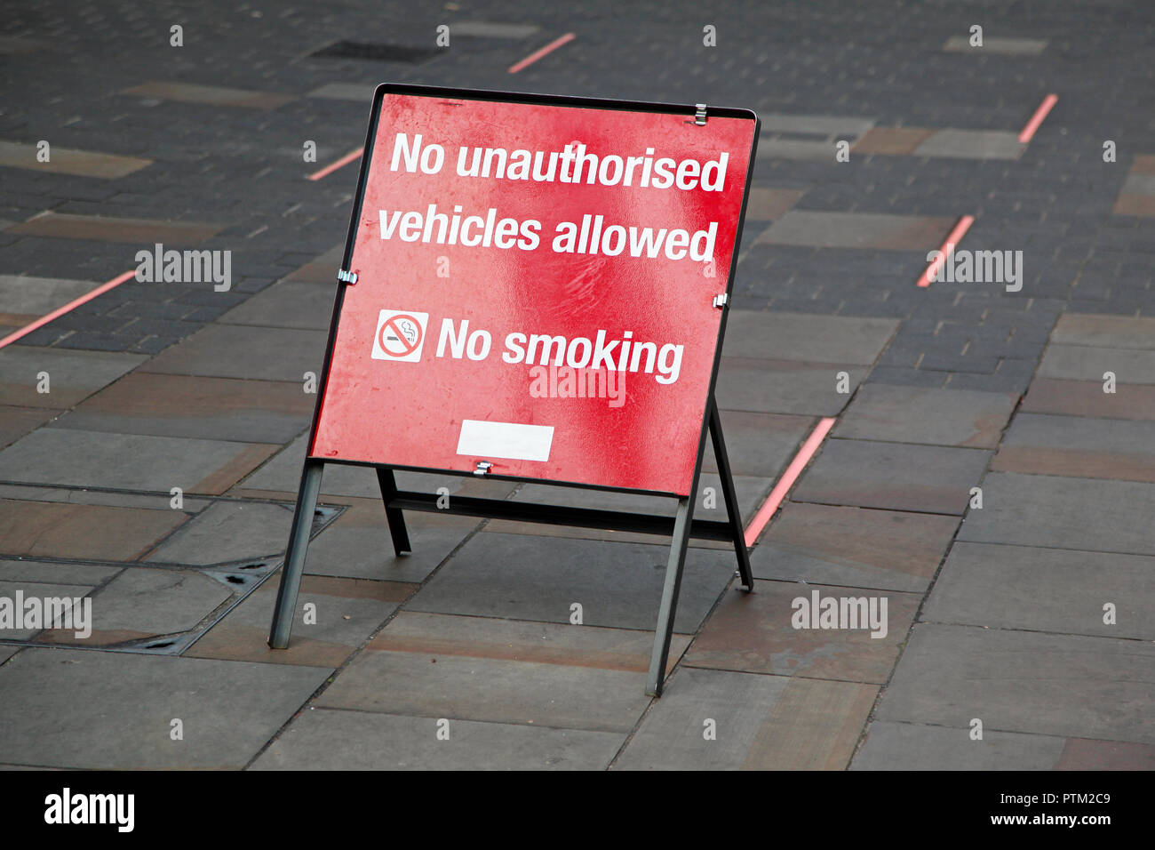 Warning board hi-res stock photography and images - Alamy