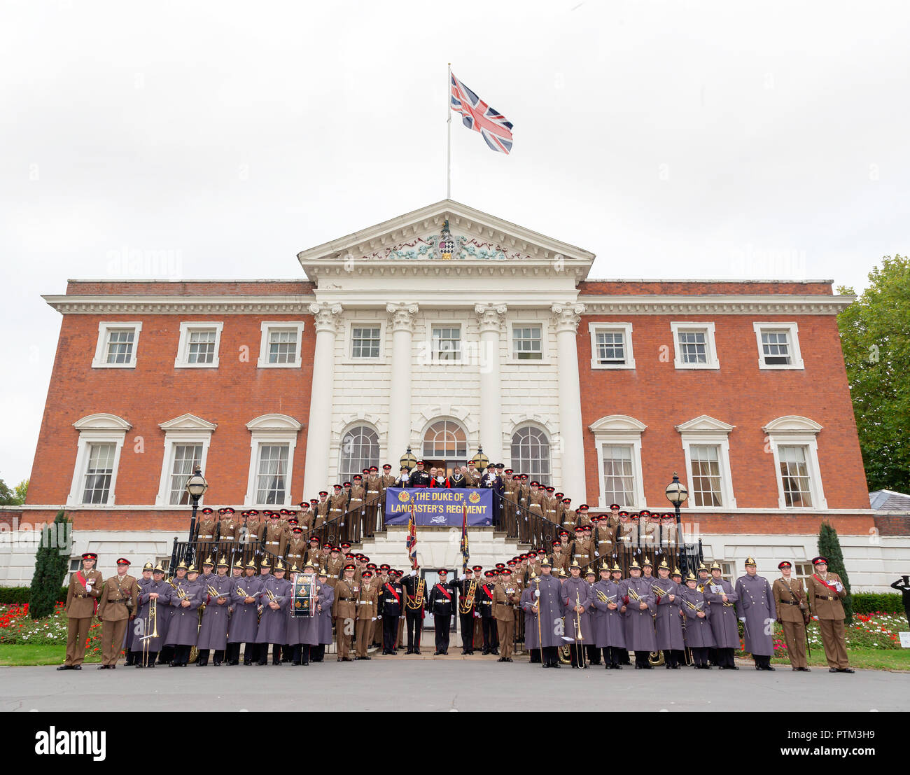 1st battalion the kings regiment hi-res stock photography and images ...