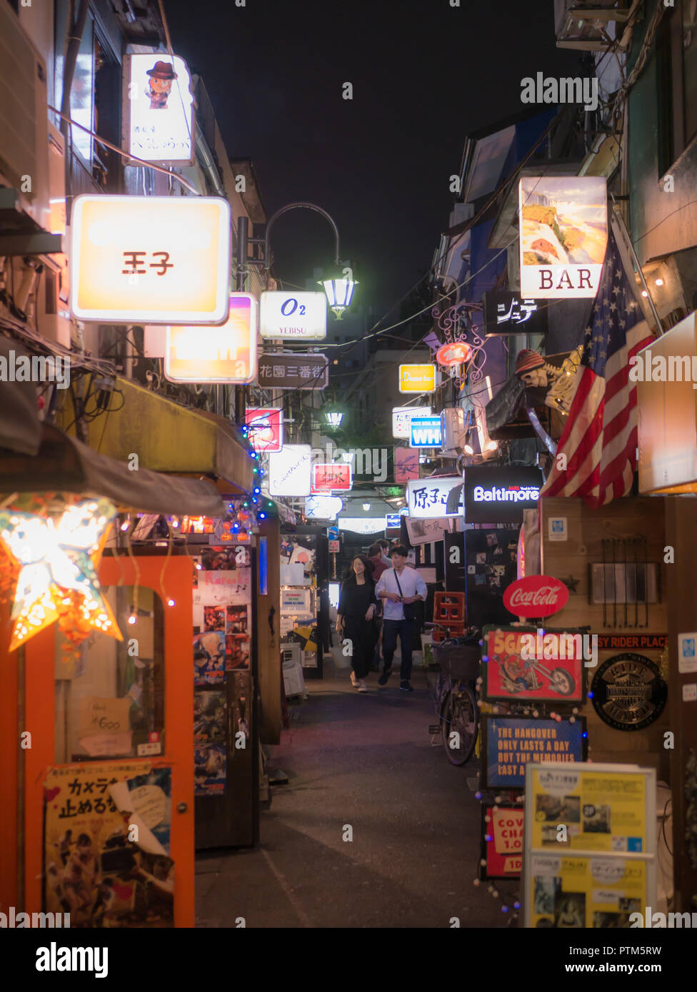 Tokyo, Japan. September 11, 2018. Small alleys of bars in Kabukicho ...