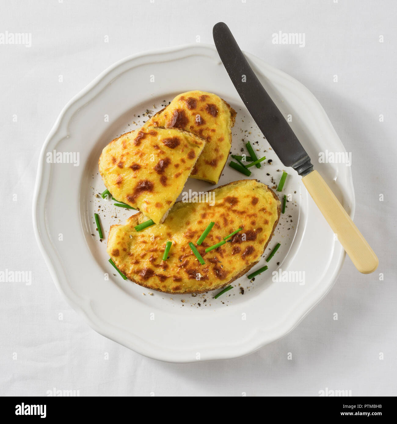 Welsh rarebit. Toasted cheese savoury snack. UK Food Stock Photo - Alamy