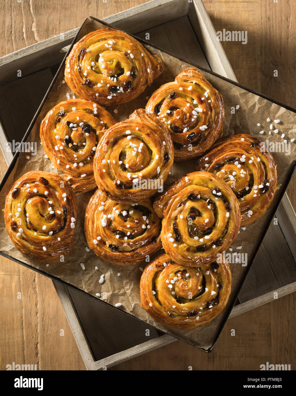 Pains aux raisins. French pastries. Food France Stock Photo - Alamy