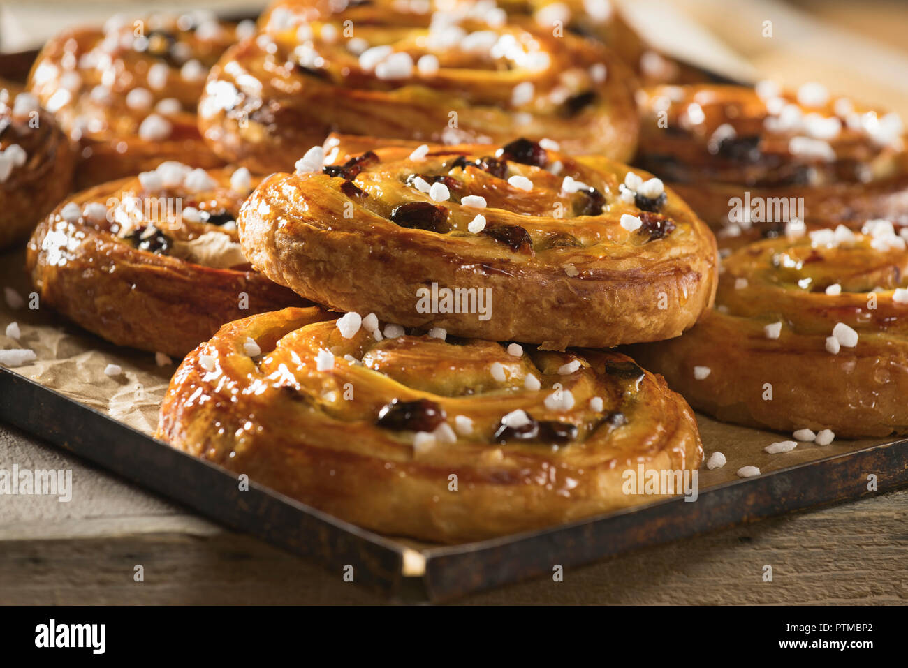 Pains aux raisins hi-res stock photography and images - Alamy