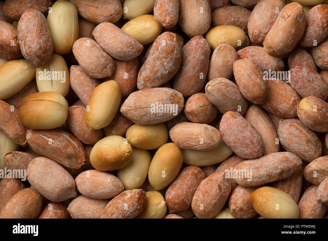 Traditional Moroccan roasted peanuts closeup full frame Stock Photo - Alamy