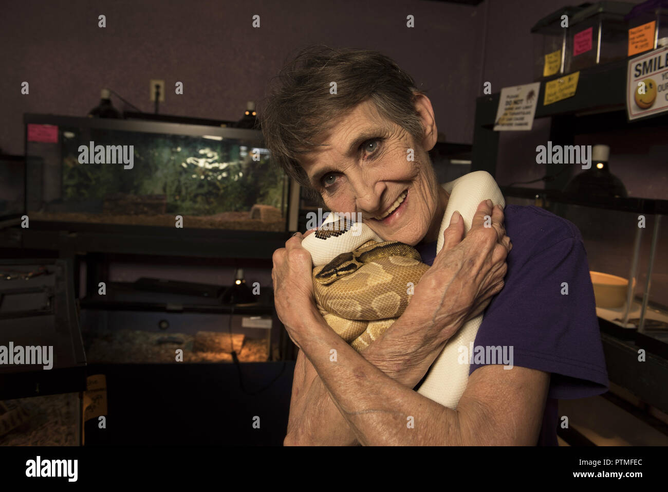 Austell, GA, USA. 31st Aug, 2018. Diego and Teri Chacon manage Austell ...