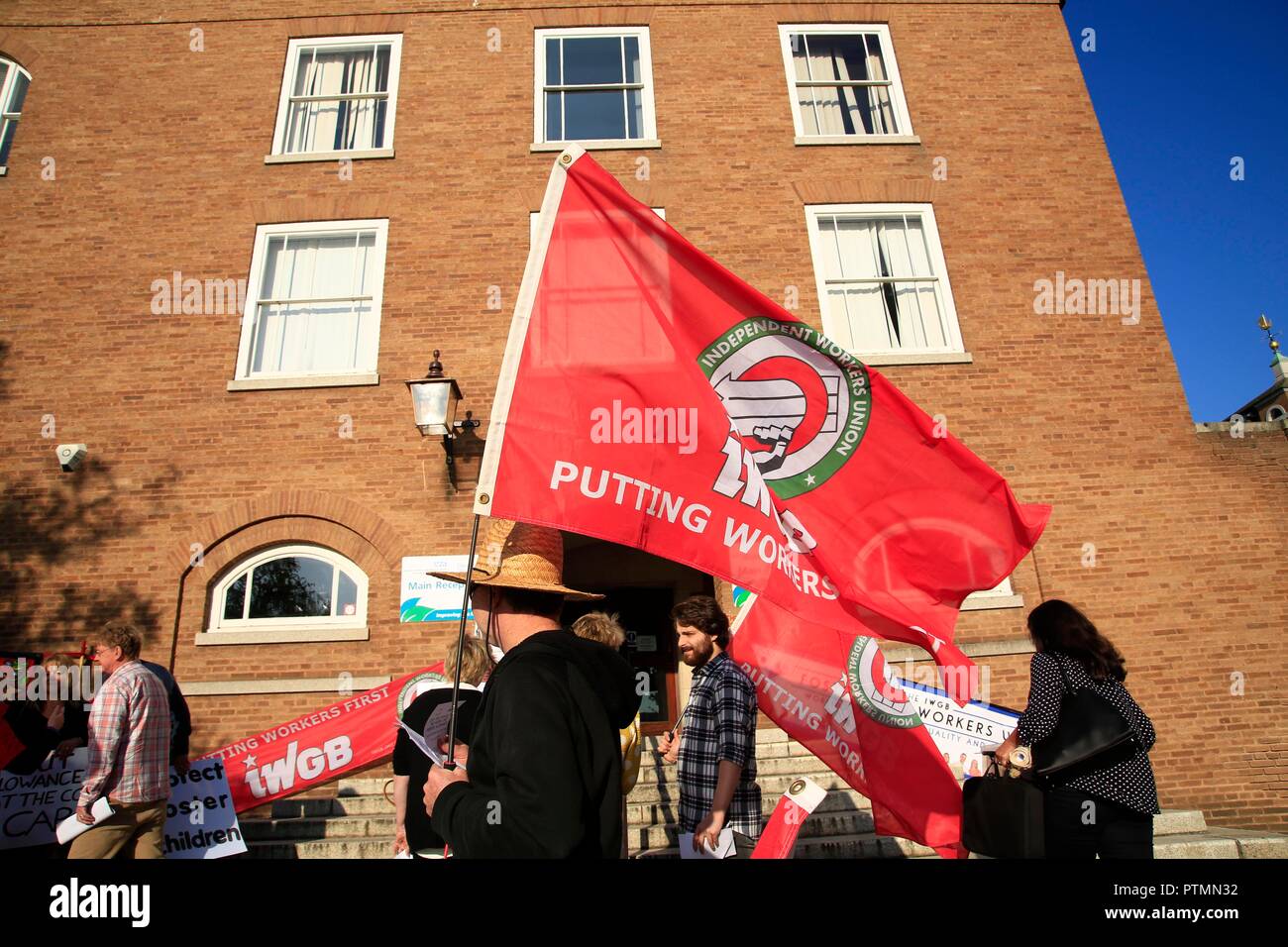 County hall exeter hi-res stock photography and images - Alamy