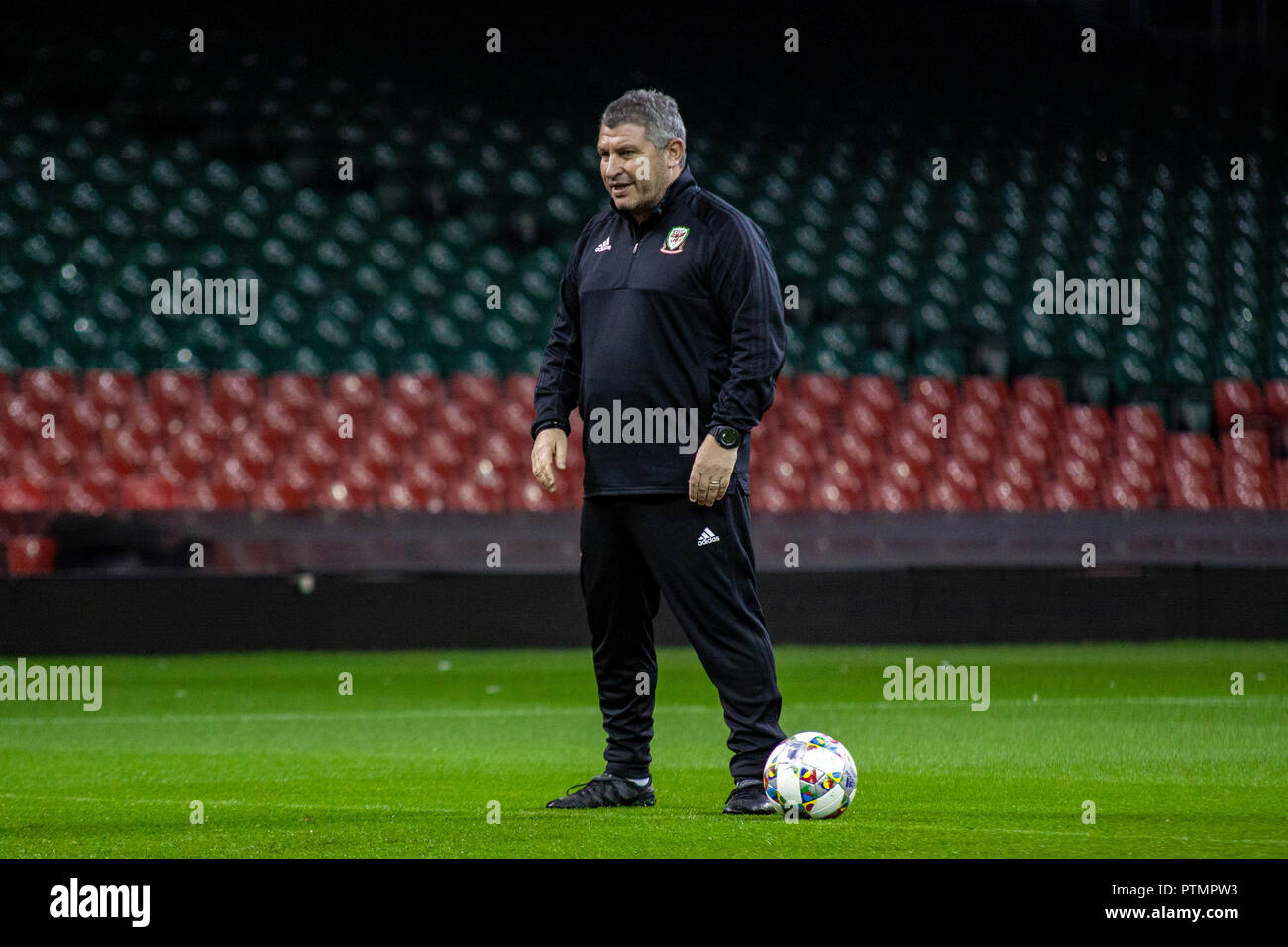 Osian roberts hi-res stock photography and images - Alamy