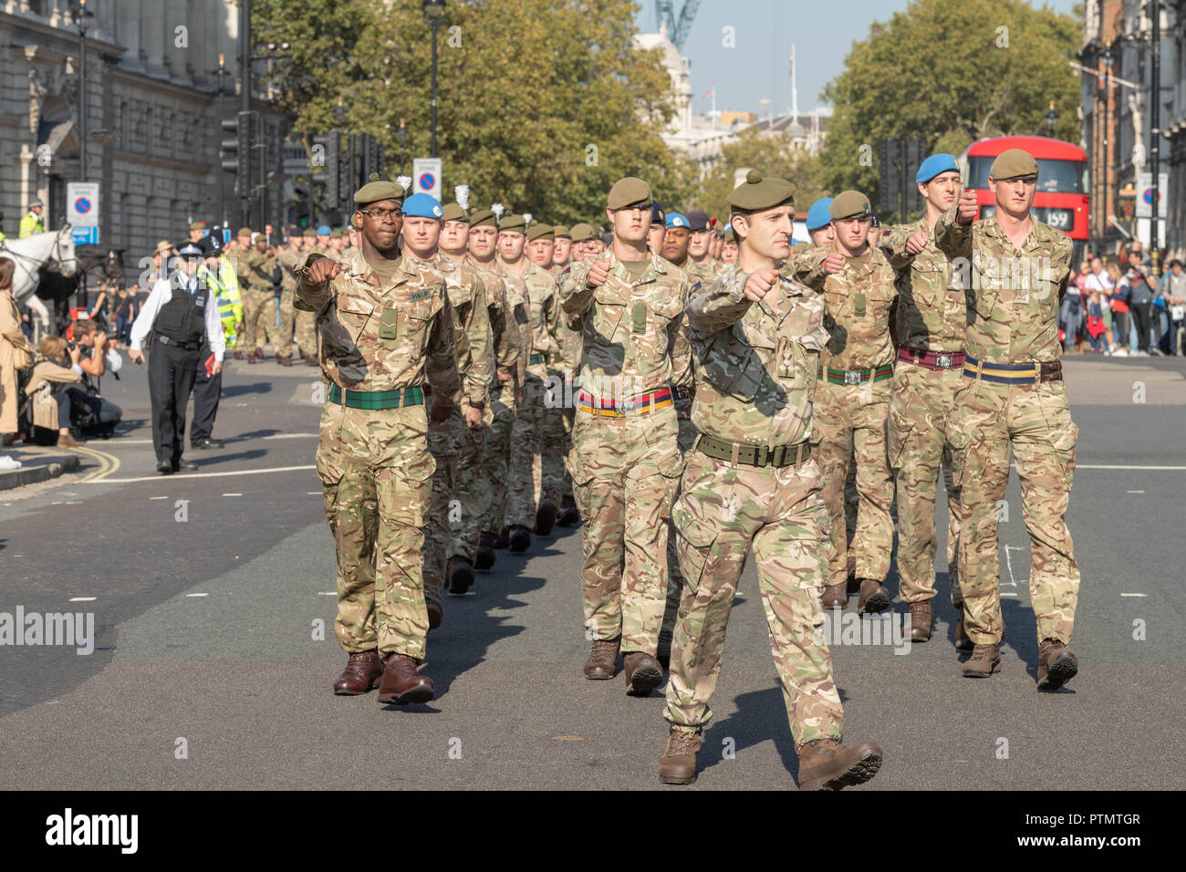 Welcome home military hi-res stock photography and images - Alamy