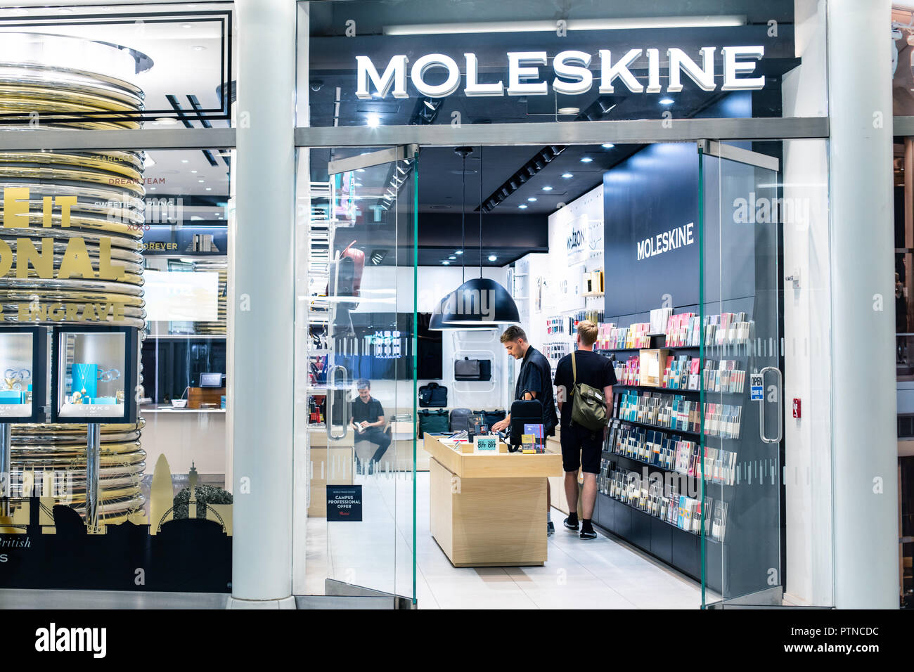 Moleskine logo hi-res stock photography and images - Alamy