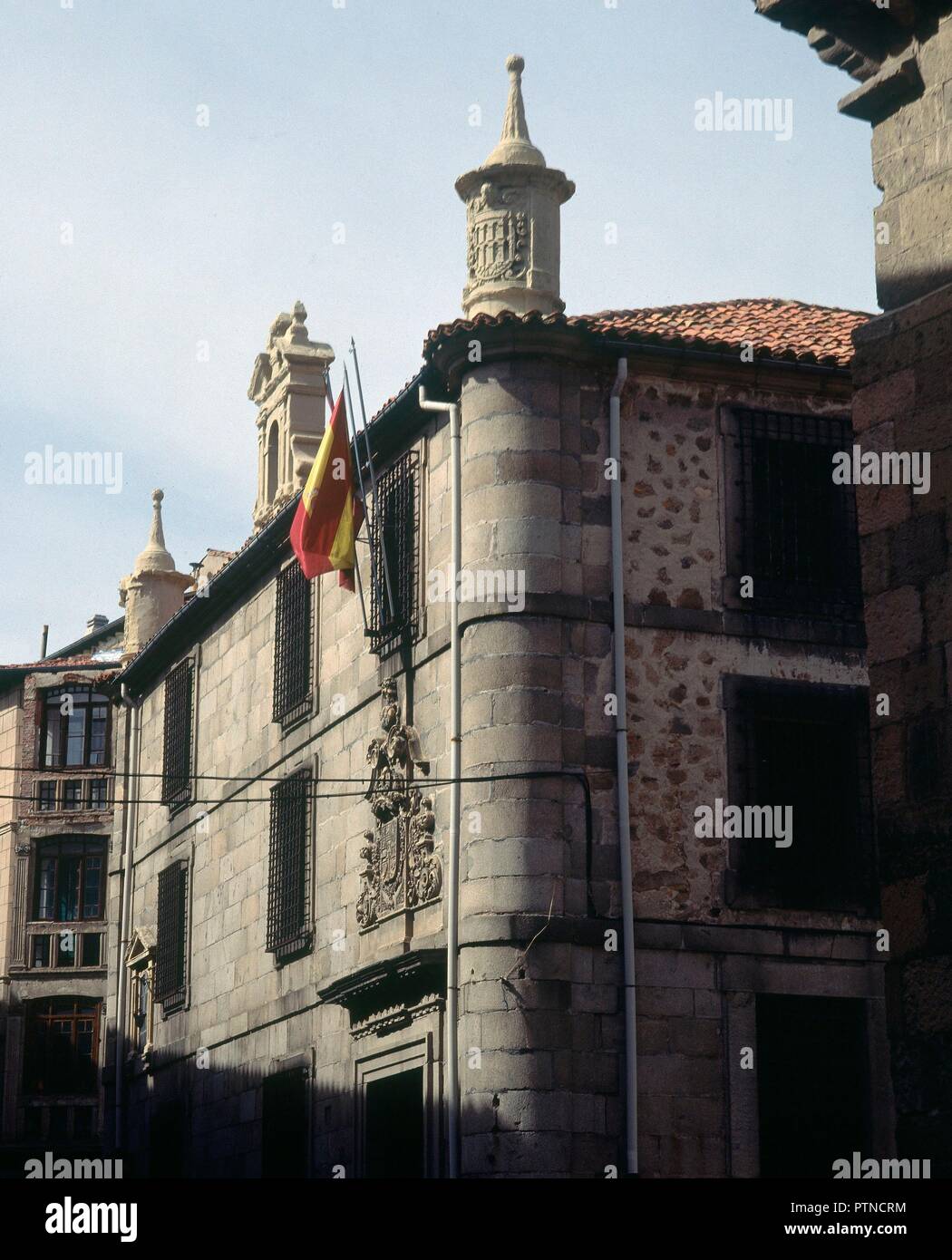 EXTERIOR-FACHADA DE LA ANTIGUA CARCEL S XVII. Location: BIBLIOTECA ...