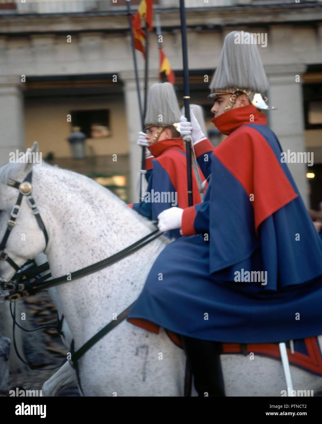DET GUARDIA REAL MONTADA DE LA COMITIVA DEL EMBAJADOR. Location ...