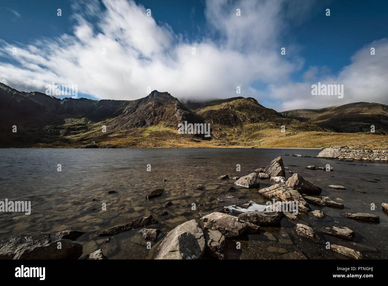 Cwm Idwal Llyn Idwal in the Ogwen Valley Snowdonia National Park North ...