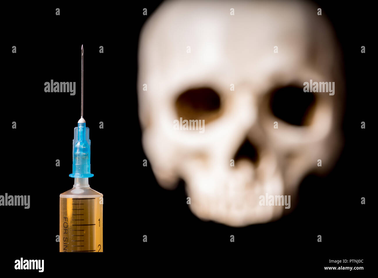 Skull Drug Stock Photos & Skull Drug Stock Images - Alamy