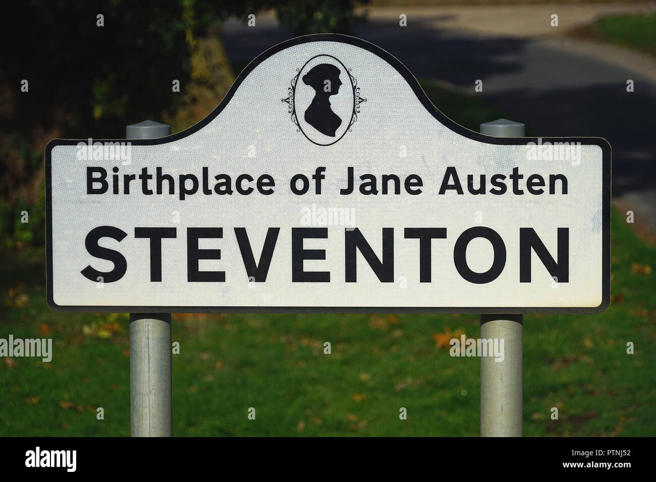 Steventon village sign Stock Photo - Alamy