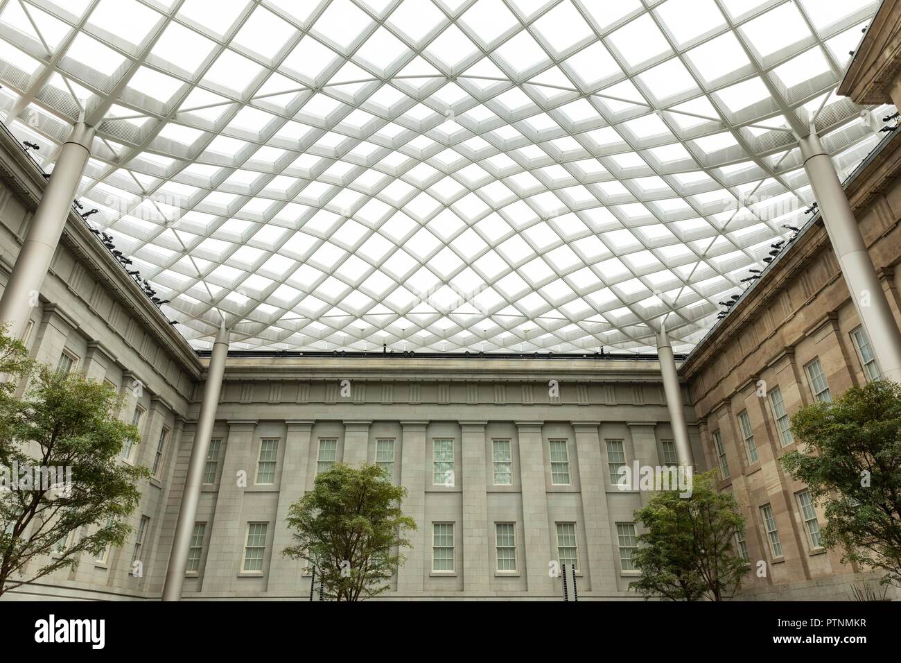 Kogod Courtyard, National Portrait Gallery. Smithsonian American Art ...