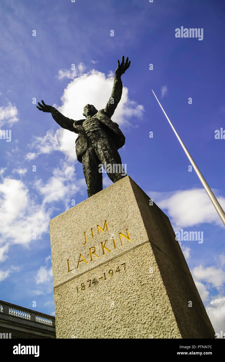 Jim Larkin statue (founder of workers union of Ireland) sculpted by ...
