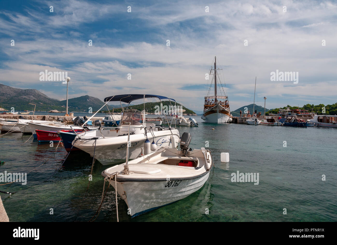 Dubrovnik elafiti islands hi-res stock photography and images - Alamy