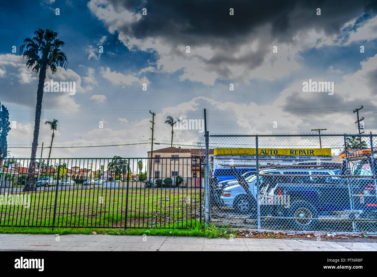 Los angeles auto repair hi-res stock photography and images - Alamy