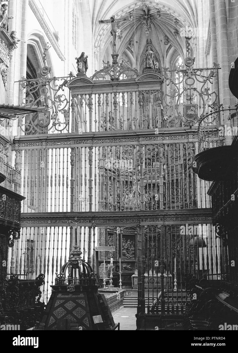 REJA DEL CORO DE LA CATEDRAL DE ASTORGA - FOTOGRAFIA EN BLANCO Y NEGRO ...