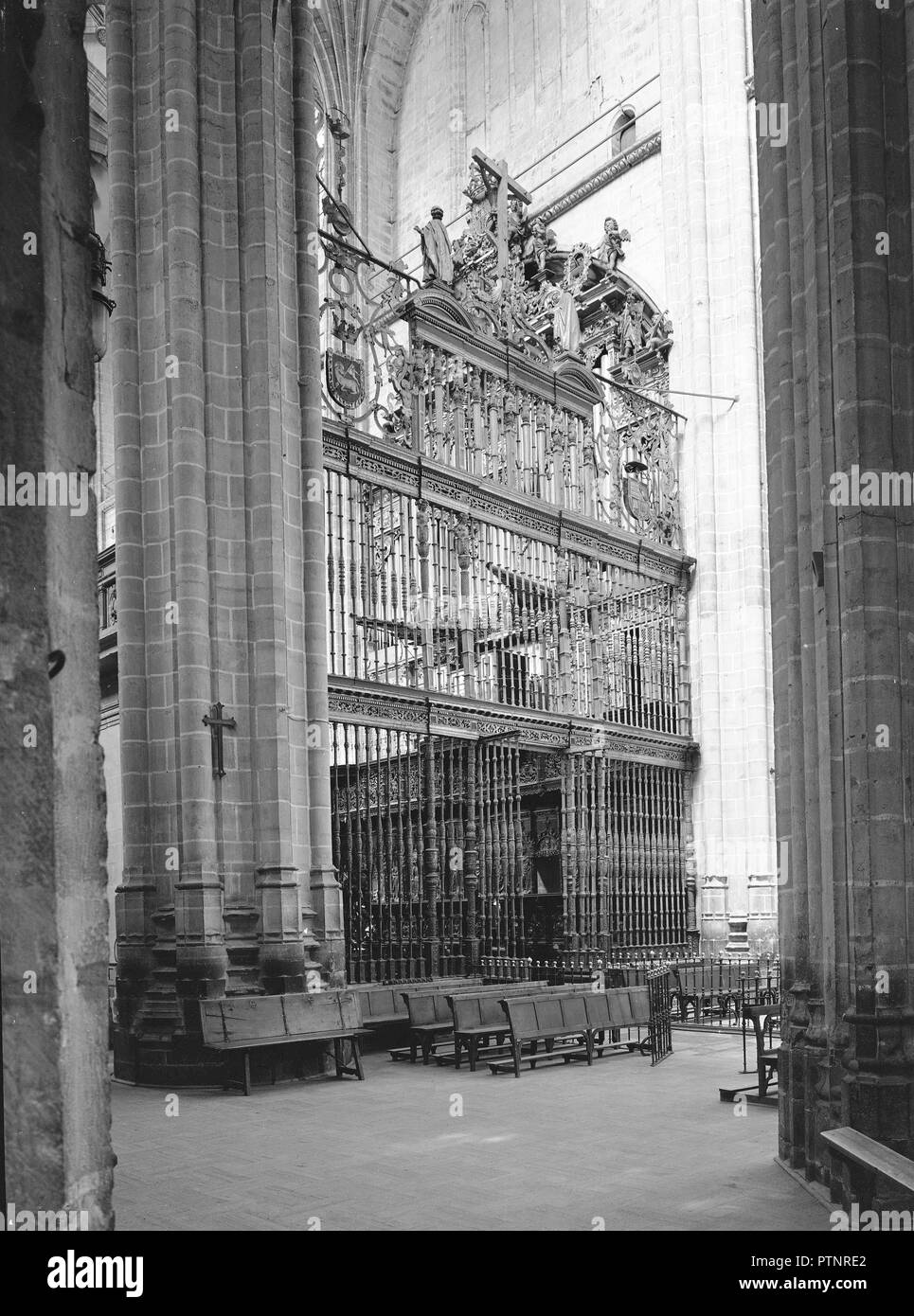 REJA DEL CORO DE LA CATEDRAL DE ASTORGA - FOTOGRAFIA EN BLANCO Y NEGRO ...