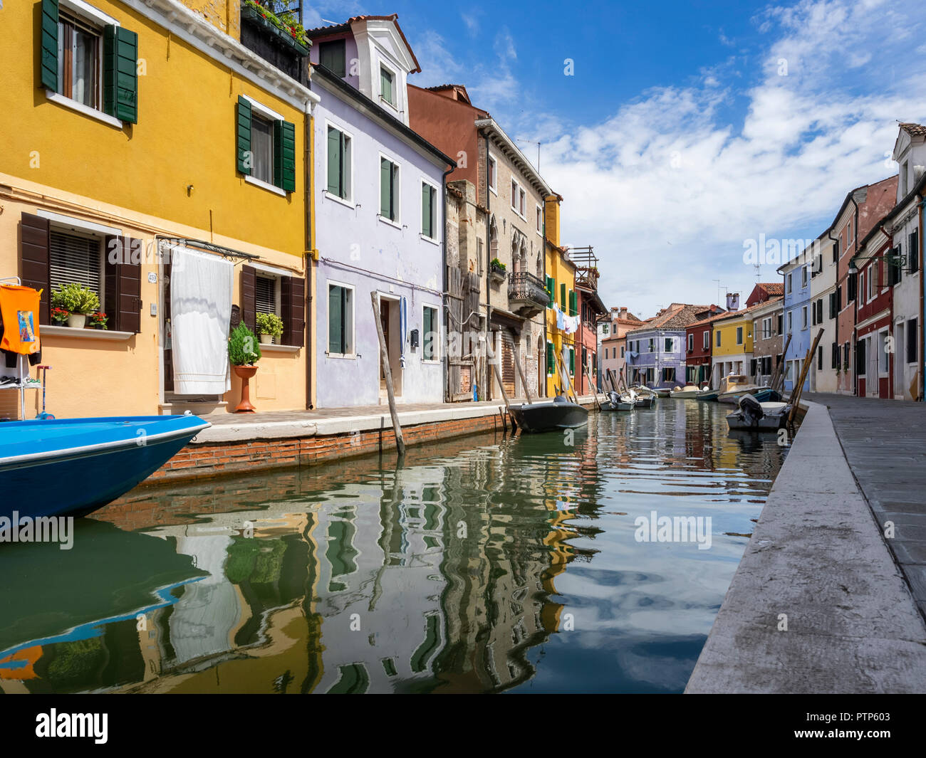Burano scenery hi-res stock photography and images - Alamy