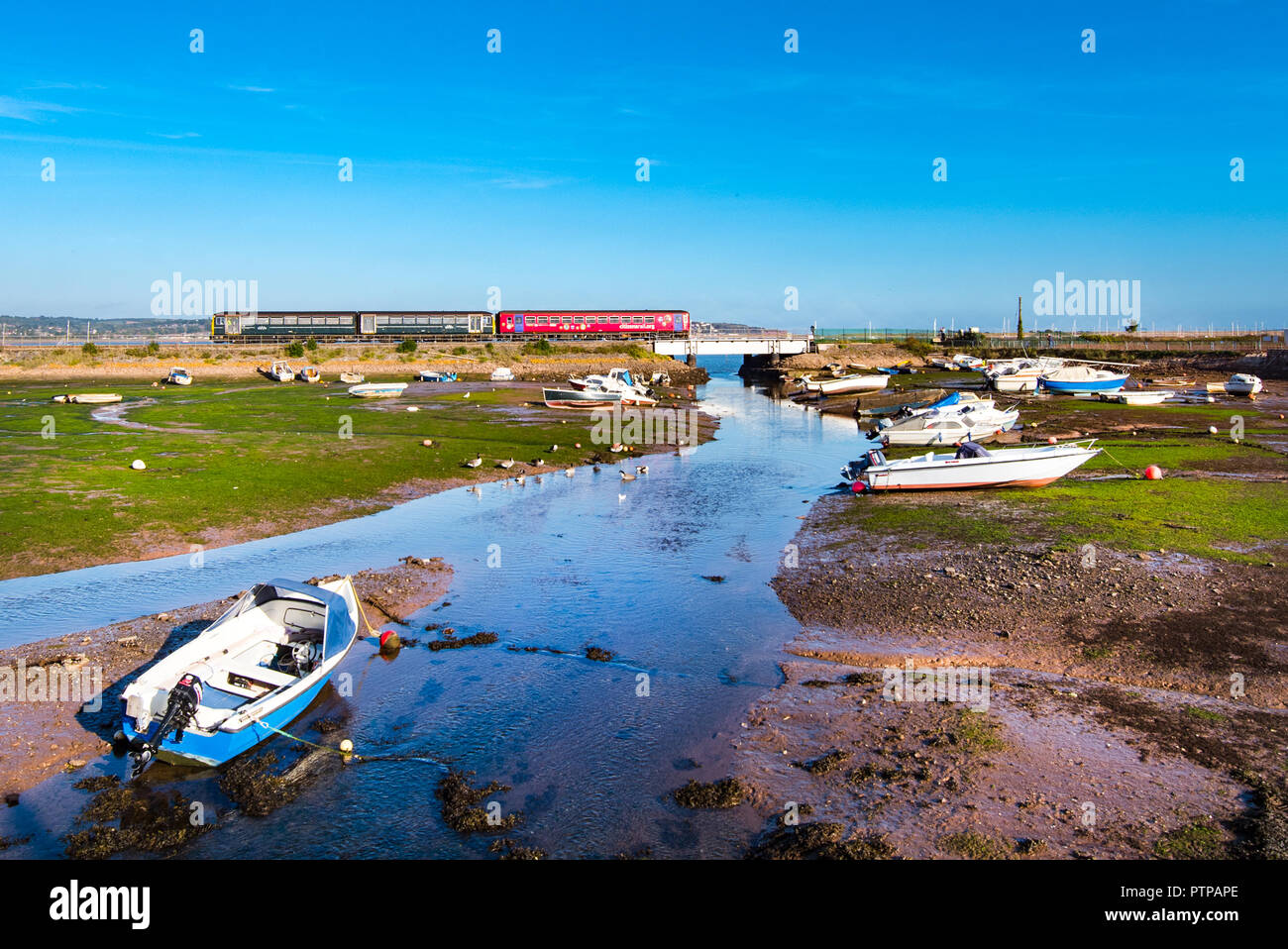 COCKWOOD, STARCROSS, DEVON, UK - 03OCT2018 First Great Western class ...