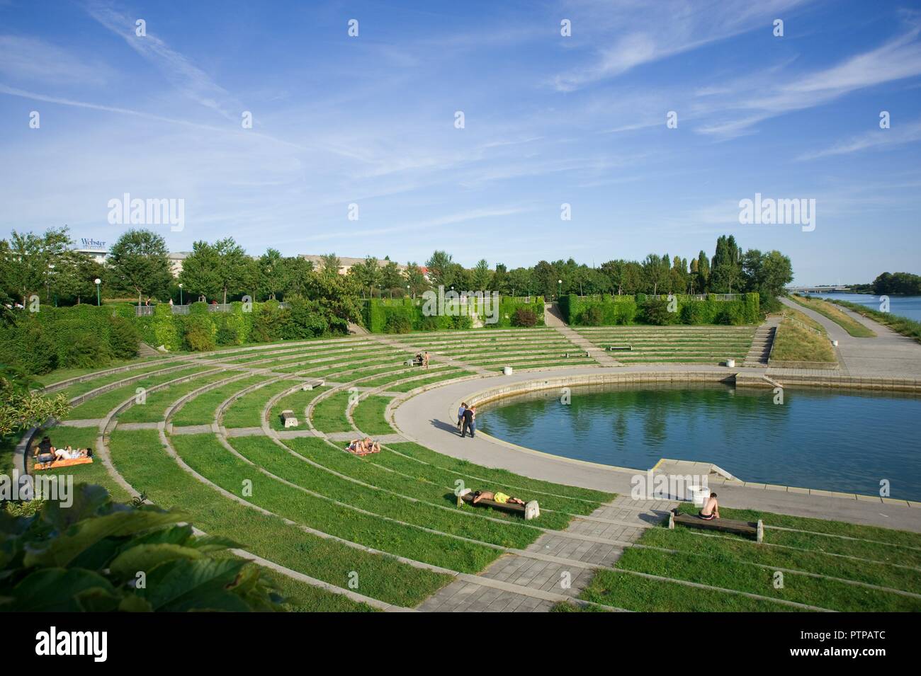 Donau arena hi-res stock photography and images - Alamy