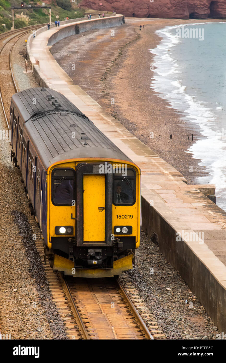 Gwr class 150 hi-res stock photography and images - Alamy