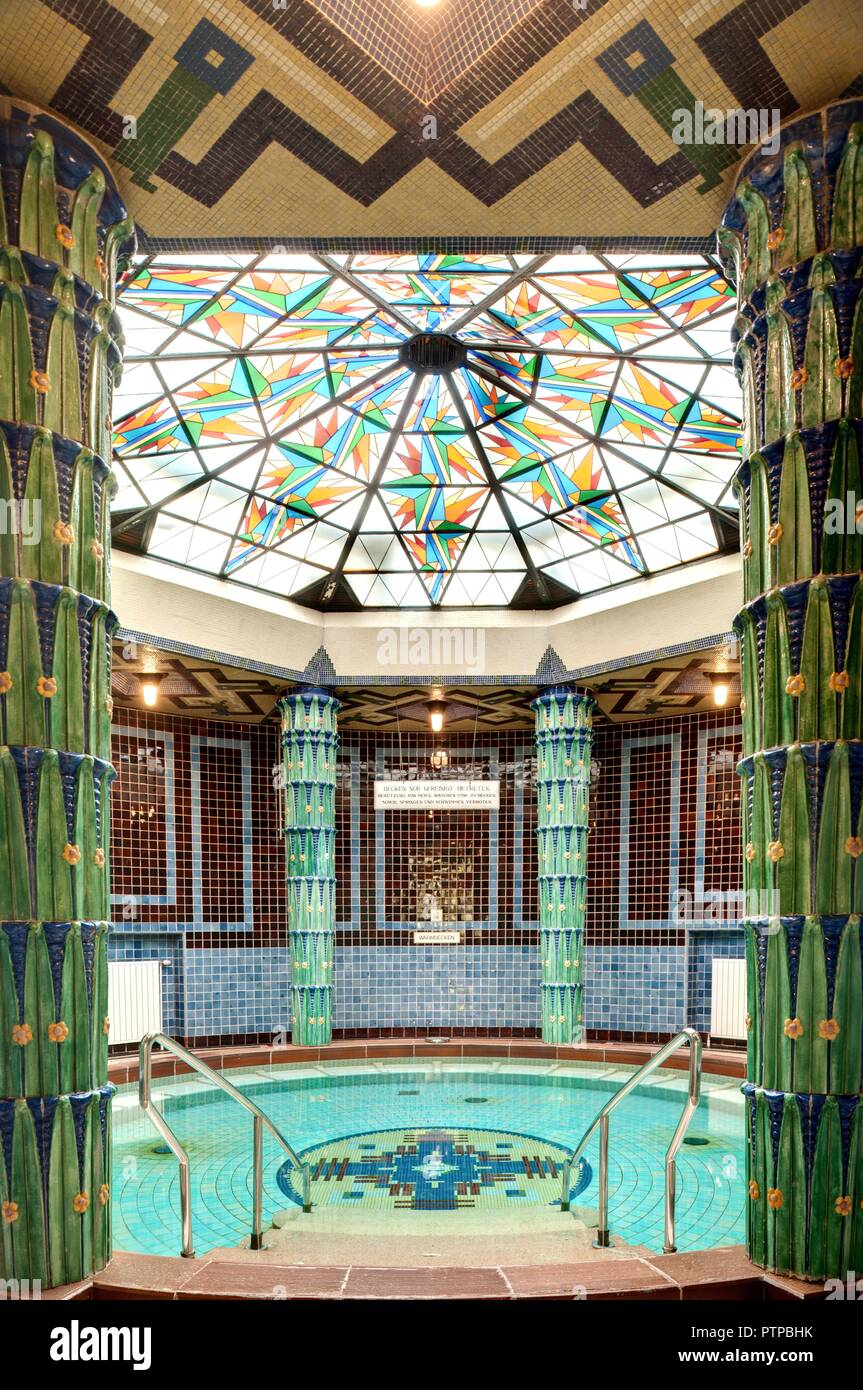 Amalienbad vienna hi-res stock photography and images - Alamy