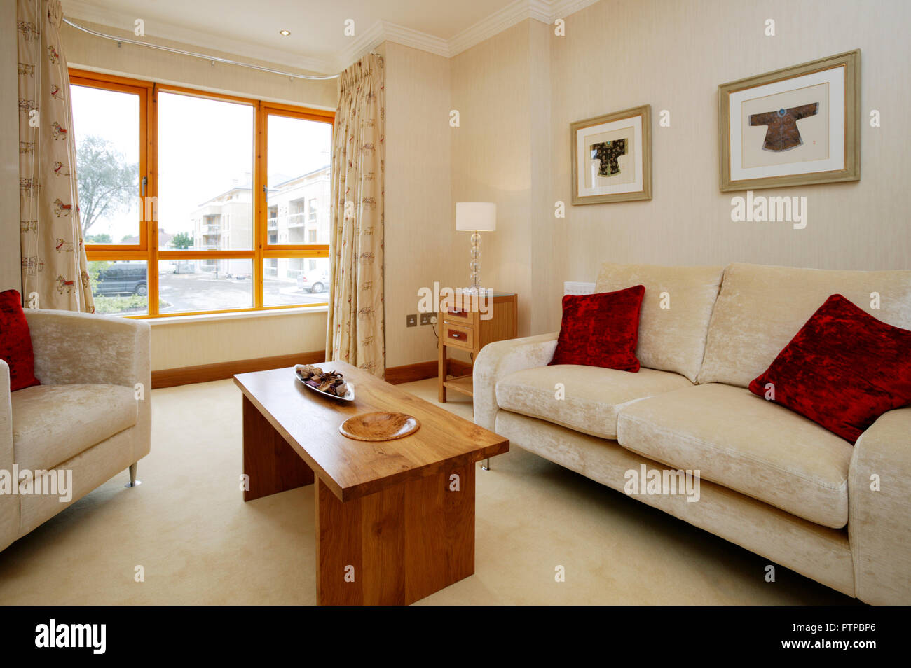 Modern clean house interior Stock Photo - Alamy