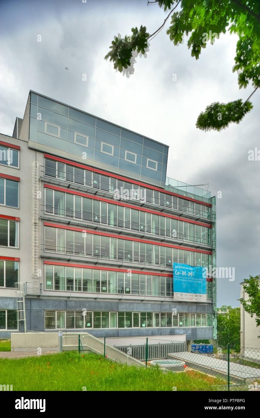 Wien, CeMM, Centrum für molekulare Medizin im Wiener AKH Stock Photo ...