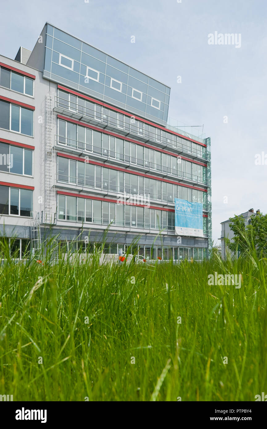 Wien, CeMM, Centrum für molekulare Medizin im Wiener AKH Stock Photo ...