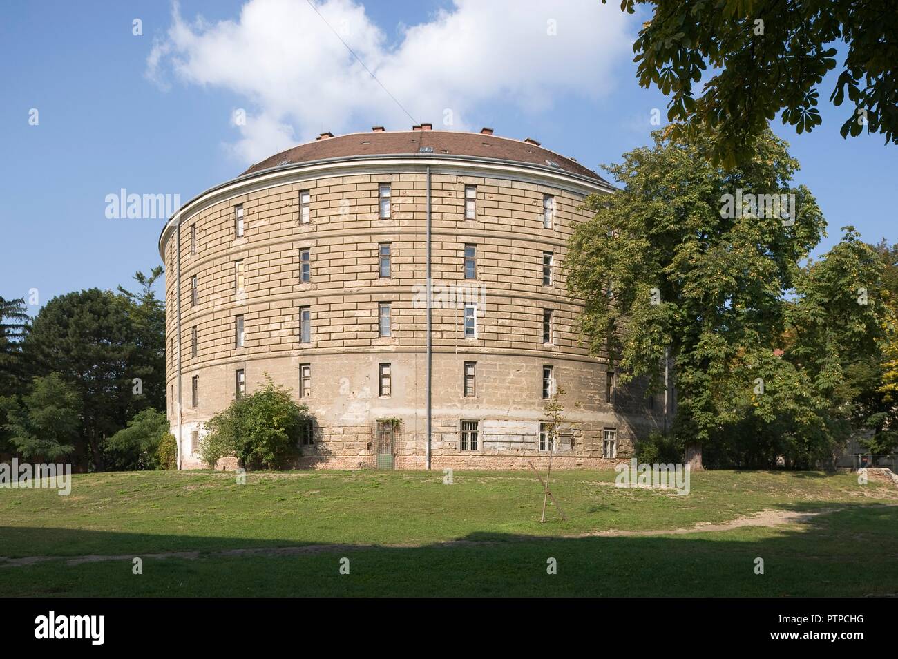 Narrenturm vienna hi-res stock photography and images - Alamy