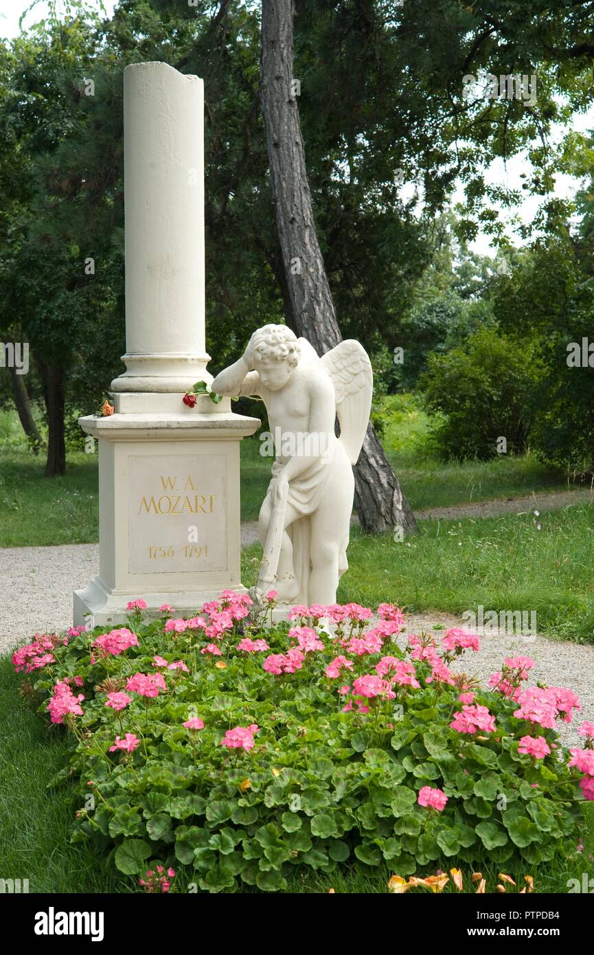 Wien, Barockfriedhof Sankt Marx, Mozartgrab - Vienna, Baroque Cemetery ...