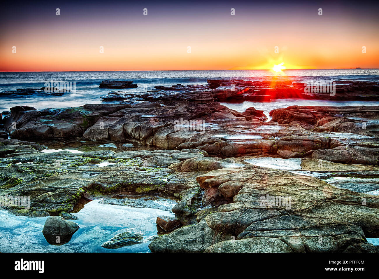 Sunrise at Point Cartwright Mooloolaba Stock Photo - Alamy