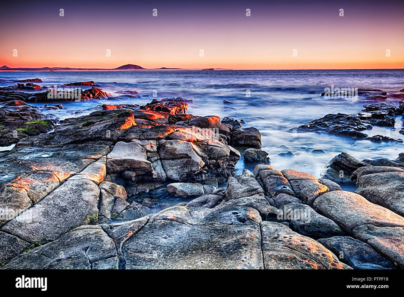 Sunrise at Point Cartwright Mooloolaba Stock Photo - Alamy