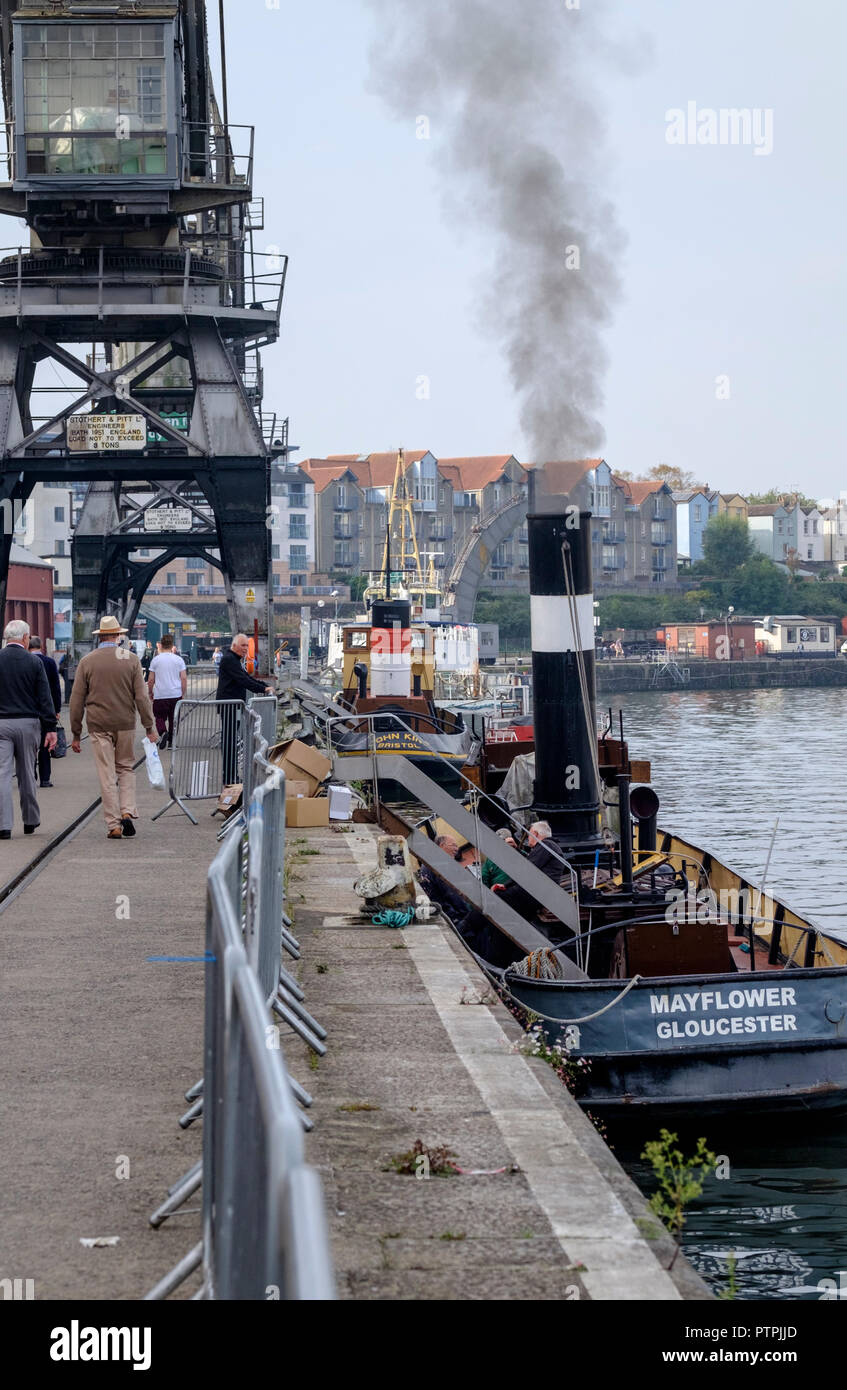 The Historic boat Mayflower of Gloucester gets up steam under the ...