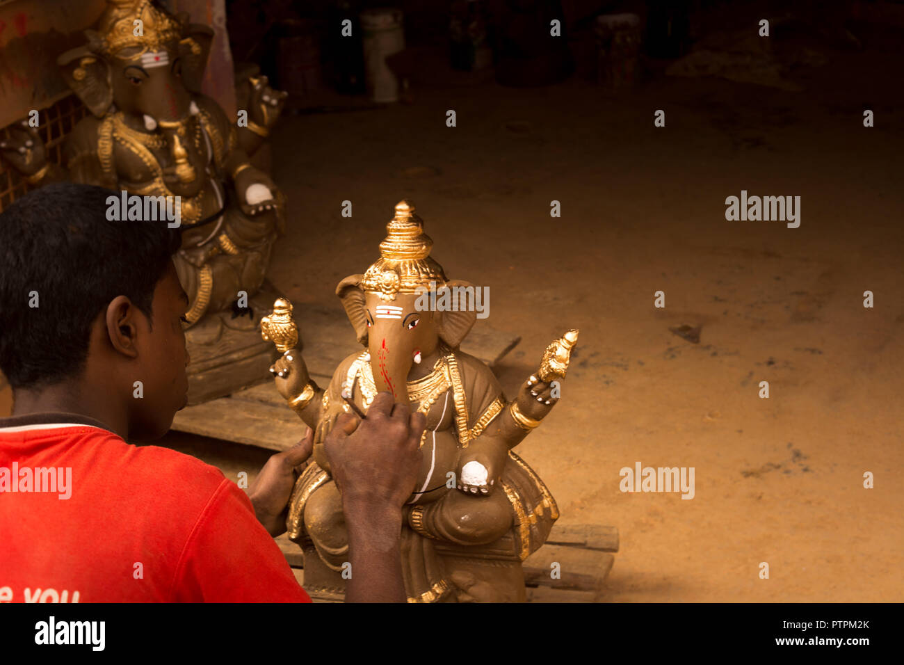 Pottery town India during Ganesh Chaturthi Stock Photo - Alamy