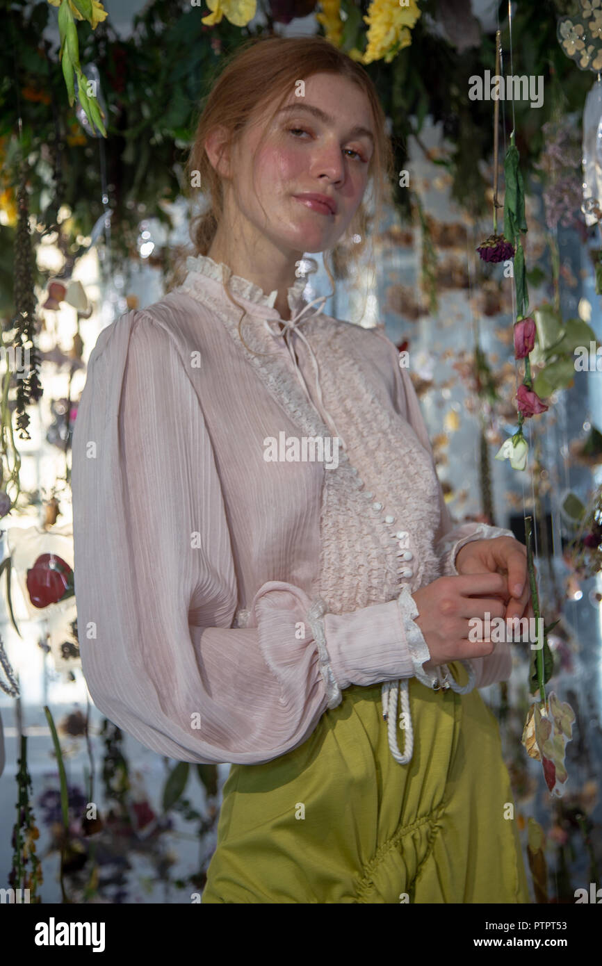London Fashion Week 19 Apujan, Paul Costelloe, Underage,Viomi Fashion ...