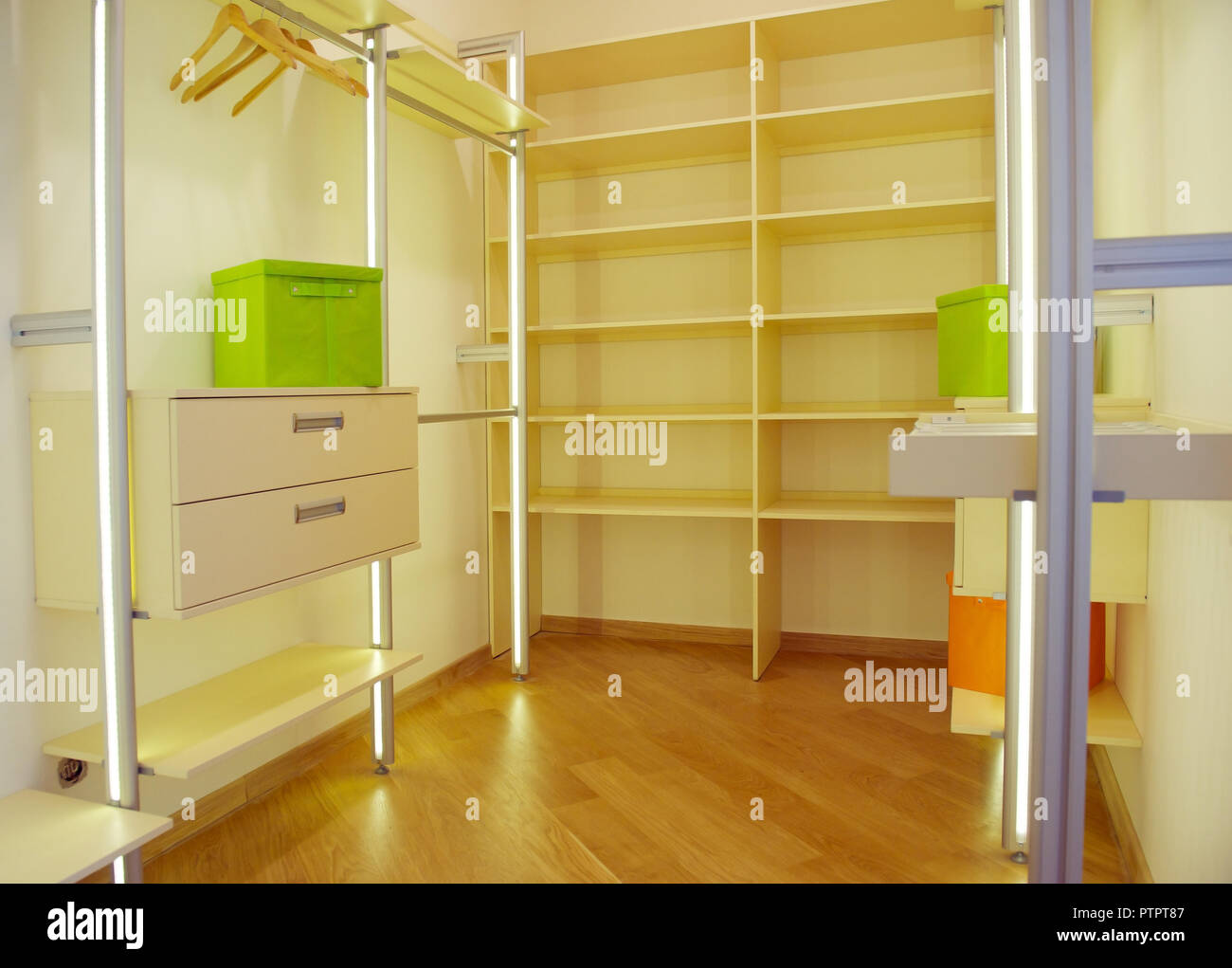 Empty wardrobe hi-res stock photography and images - Alamy