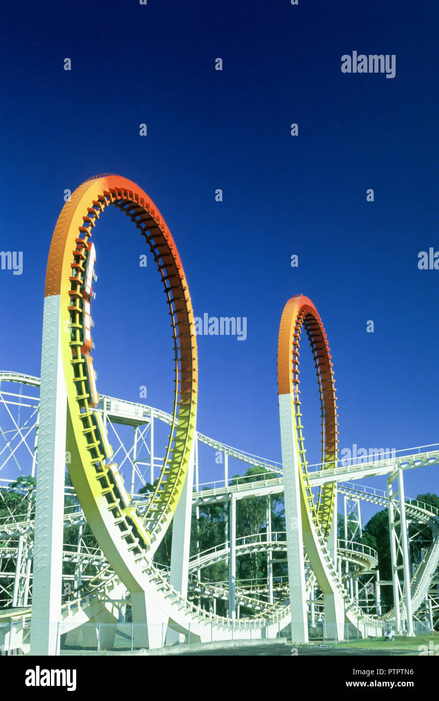 1994 HISTORICAL THUNDERBOLT ROLLER COASTER RIDE DREAMWORLD AMUSEMENT ...