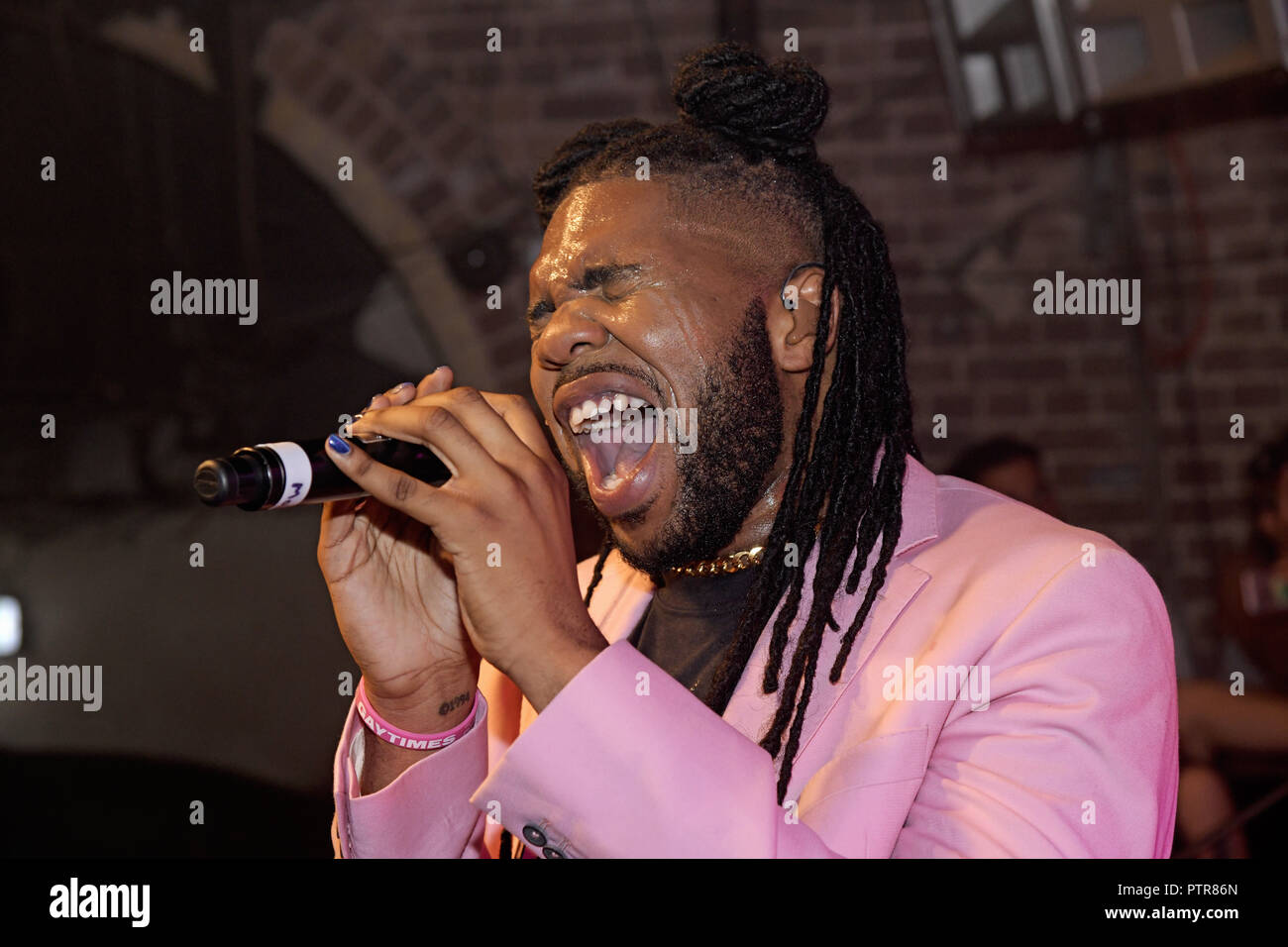 Uzo emenike hi-res stock photography and images - Alamy