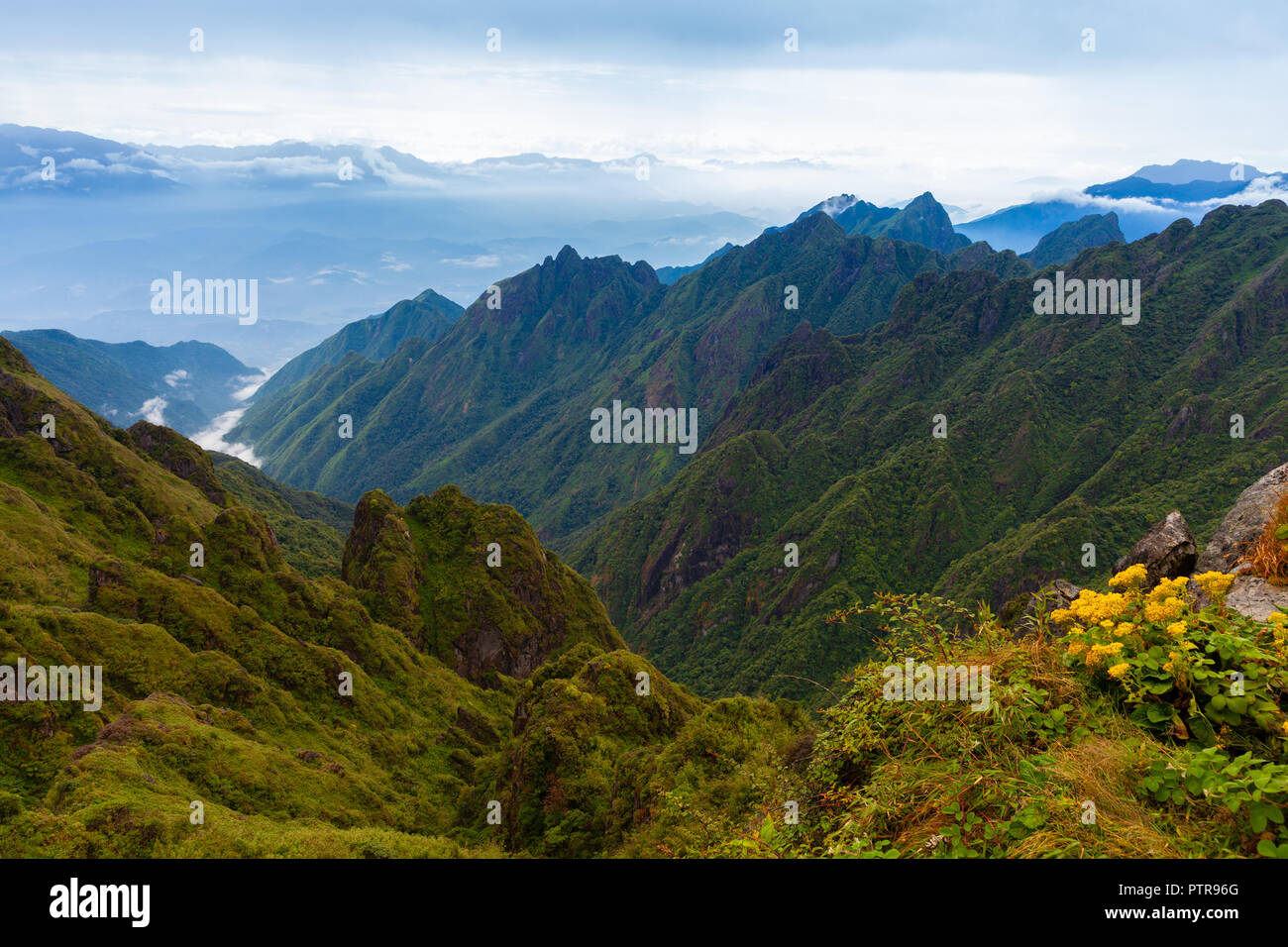 Fansipan landscape view hi-res stock photography and images - Alamy