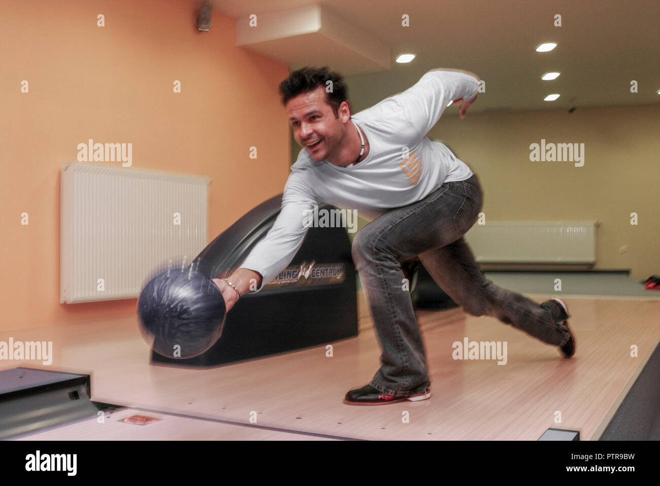 Kegeln High Resolution Stock Photography and Images - Alamy