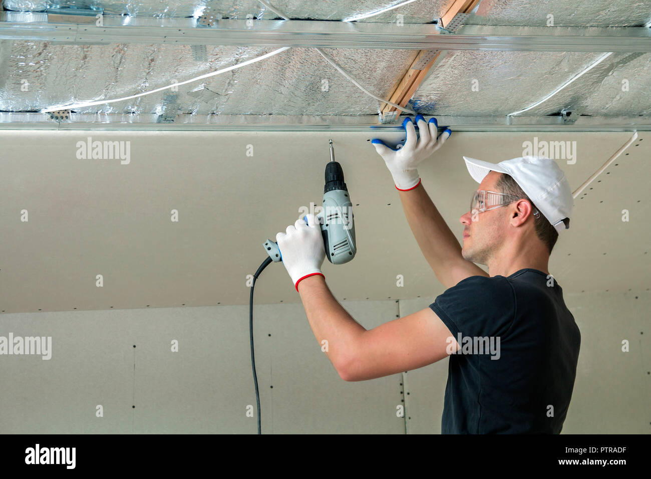 Insulated Plasterboard High Resolution Stock Photography and Images - Alamy