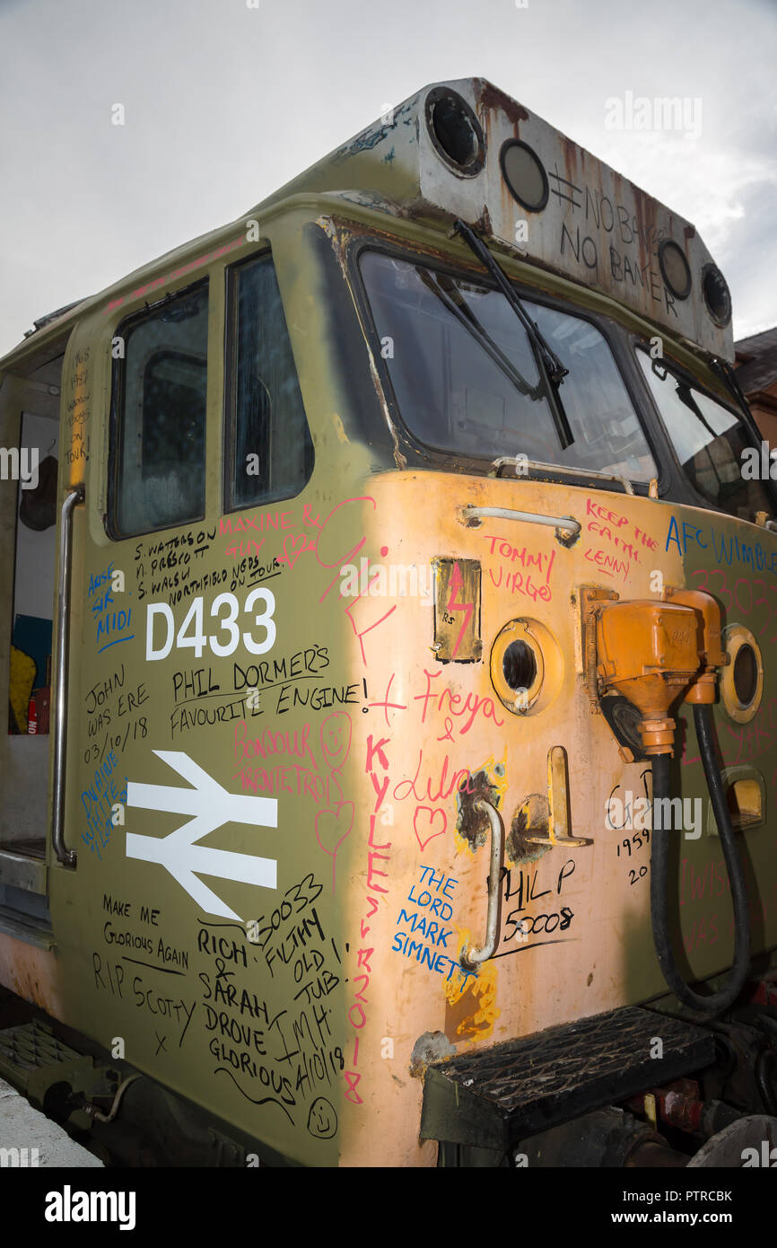 Class 50 diesel locomotive hi-res stock photography and images - Alamy
