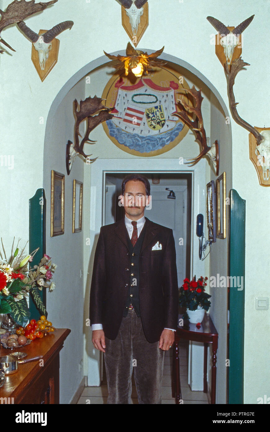 Rudolph Prinz von Croy in Dülmen, Deutschland 1989. Rudolph Prince of ...