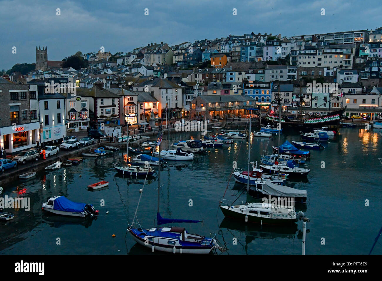 Brixham, Devon, UK. 10th October, 2018. UK Weather. On a warm night at ...