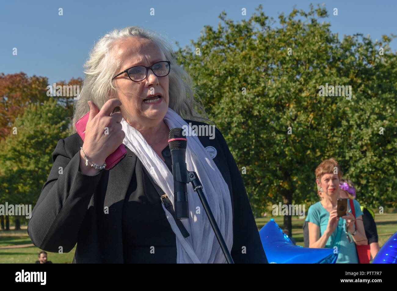 London, UK. 10th October 2018. Joanne Welch from Back to 60 speaks at ...