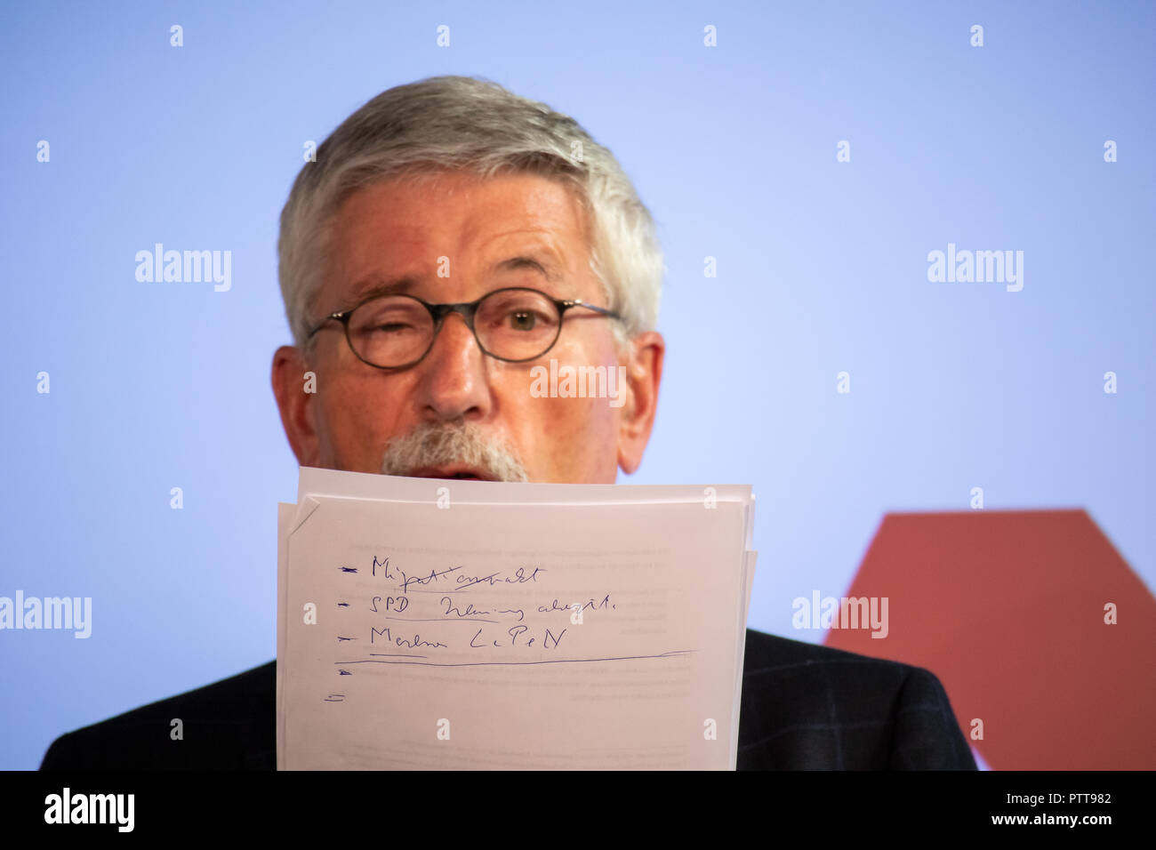 Sarrazin hi-res stock photography and images - Alamy